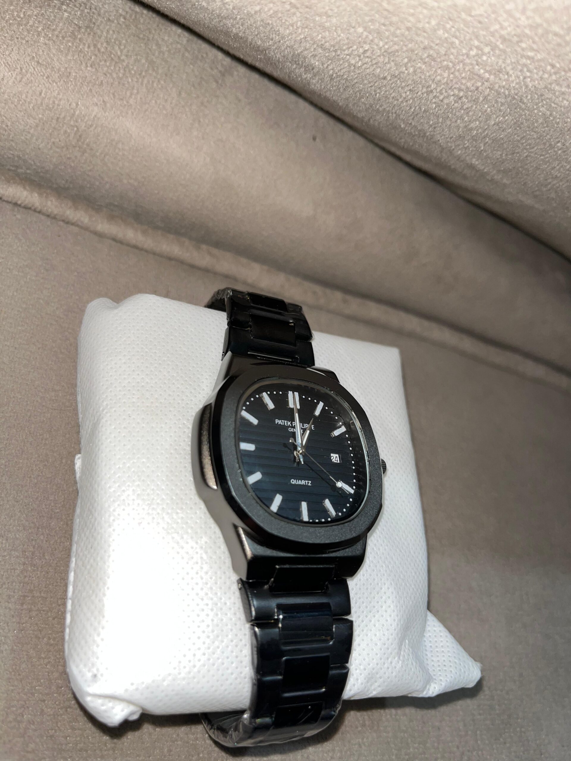 Patek Philippe Geneve – Thugz.pk