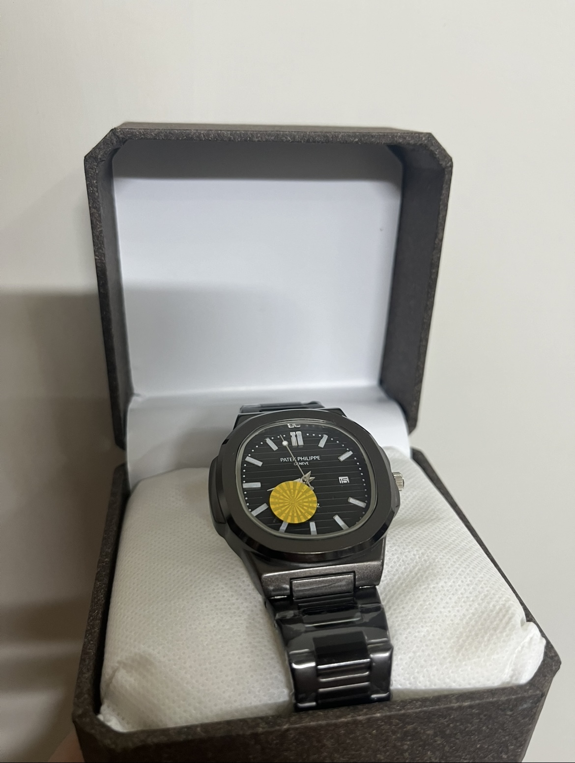 Patek Philippe Geneve – Thugz.pk